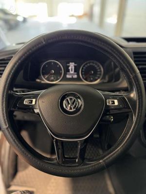 Brūns Volkswagen Multivan 2016 Klaipėda, ar dzinēja tilpumu 1.97 L un nobraukumu 254 tūkst. km par 19700 €, foto 24 vietnē AUTOMOTO.COM.LV