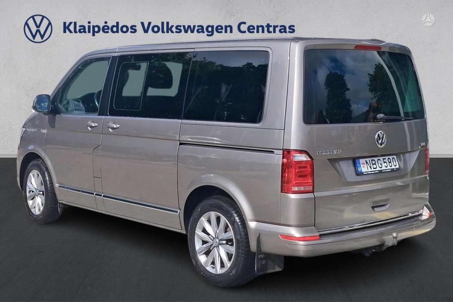 Brown Volkswagen Multivan 2017 in Klaipeda, with an engine capacity of 1.97 L and mileage of 297 thousand km for 22500 €, photo 5 on AUTOMOTO.COM.LV