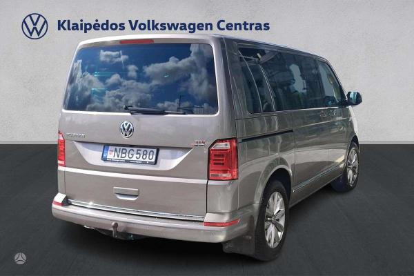Brown Volkswagen Multivan 2017 in Klaipeda, with an engine capacity of 1.97 L and mileage of 297 thousand km for 22500 €, photo 6 on AUTOMOTO.COM.LV