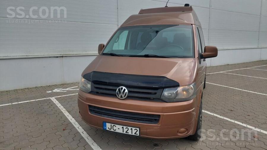 Brūns Volkswagen Multivan 2008 Rīga, ar dzinēja tilpumu 2.50 L un nobraukumu 0 tūkst. km par 6500 €, foto 14 vietnē AUTOMOTO.COM.LV