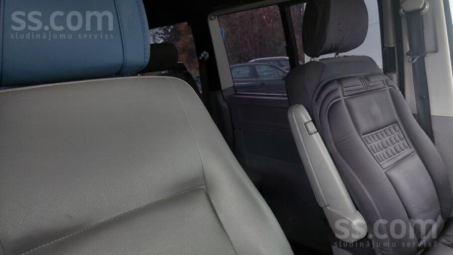Brūns Volkswagen Multivan 2008 Rīga, ar dzinēja tilpumu 2.50 L un nobraukumu 0 tūkst. km par 6500 €, foto 17 vietnē AUTOMOTO.COM.LV