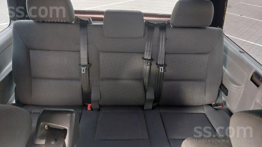 Brūns Volkswagen Multivan 2008 Rīga, ar dzinēja tilpumu 2.50 L un nobraukumu 0 tūkst. km par 6500 €, foto 25 vietnē AUTOMOTO.COM.LV