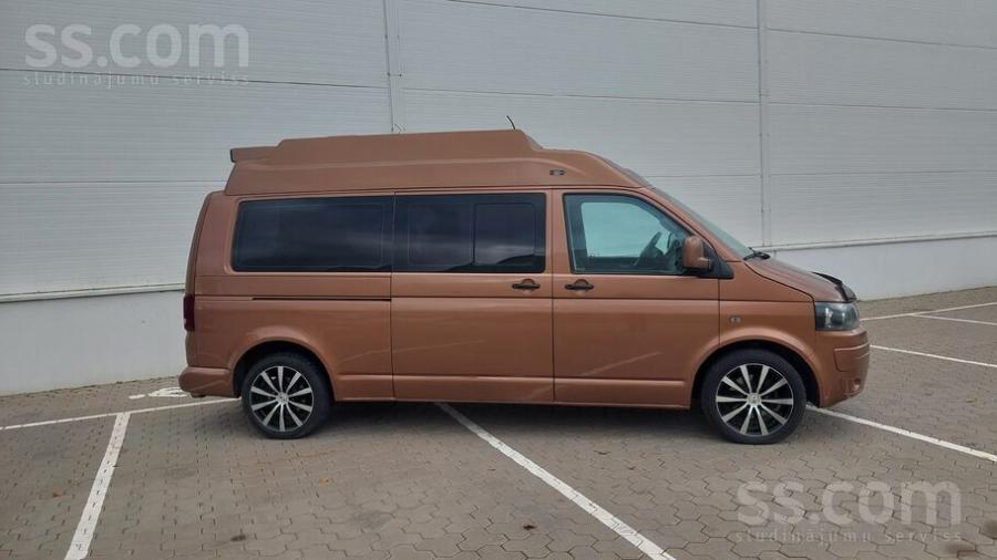 Brūns Volkswagen Multivan 2008 Rīga, ar dzinēja tilpumu 2.50 L un nobraukumu 0 tūkst. km par 6500 €, foto 26 vietnē AUTOMOTO.COM.LV