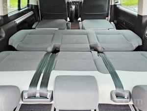 Brown Volkswagen Multivan 2010 in Riga, with an engine capacity of 2.00 L and mileage of 408 thousand km for 11110 €, photo 9 on AUTOMOTO.COM.LV