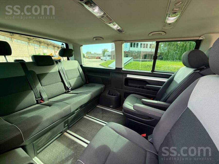 Brūns Volkswagen Multivan 2010 Rīga, ar dzinēja tilpumu 2.00 L un nobraukumu 409 tūkst. km par 13700 €, foto 12 vietnē AUTOMOTO.COM.LV