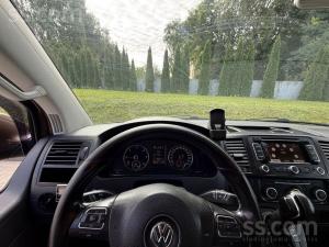 Brūns Volkswagen Multivan 2010 Rīga, ar dzinēja tilpumu 2.00 L un nobraukumu 409 tūkst. km par 13700 €, foto 14 vietnē AUTOMOTO.COM.LV