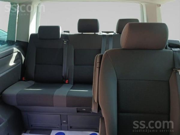 Brown Volkswagen Multivan 2010 in Riga, with an engine capacity of 2.00 L and mileage of 265 thousand km for 11890 €, photo 11 on AUTOMOTO.COM.LV