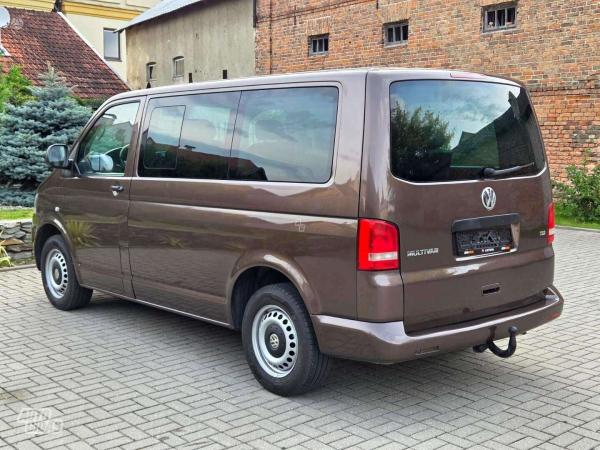 Brūns Volkswagen Multivan 2011 Viļņa, ar dzinēja tilpumu 2.00 L un nobraukumu 278 tūkst. km par 10200 €, foto 5 vietnē AUTOMOTO.COM.LV
