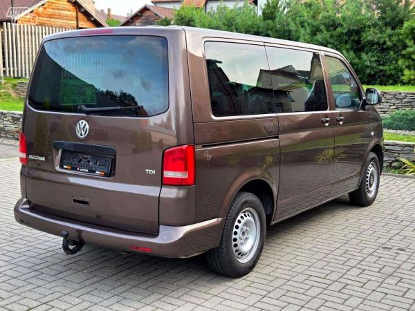 Brūns Volkswagen Multivan 2011 Viļņa, ar dzinēja tilpumu 2.00 L un nobraukumu 278 tūkst. km par 10200 €, foto 8 vietnē AUTOMOTO.COM.LV