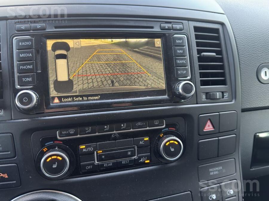Brūns Volkswagen Multivan 2011 Rēzekne, ar dzinēja tilpumu 2.00 L un nobraukumu 223 tūkst. km par 20000 €, foto 15 vietnē AUTOMOTO.COM.LV