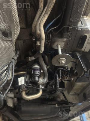 Brūns Volkswagen Multivan 2011 Rēzekne, ar dzinēja tilpumu 2.00 L un nobraukumu 223 tūkst. km par 20000 €, foto 23 vietnē AUTOMOTO.COM.LV