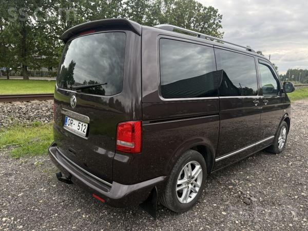 Brūns Volkswagen Multivan 2011 Jelgava, ar dzinēja tilpumu 2.00 L un nobraukumu 275 tūkst. km par 13500 €, foto 7 vietnē AUTOMOTO.COM.LV