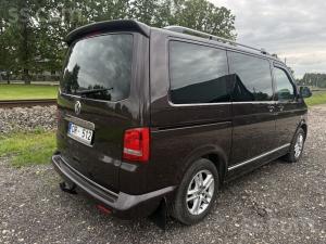 Brūns Volkswagen Multivan 2011 Jelgava, ar dzinēja tilpumu 2.00 L un nobraukumu 275 tūkst. km par 13500 €, foto 7 vietnē AUTOMOTO.COM.LV