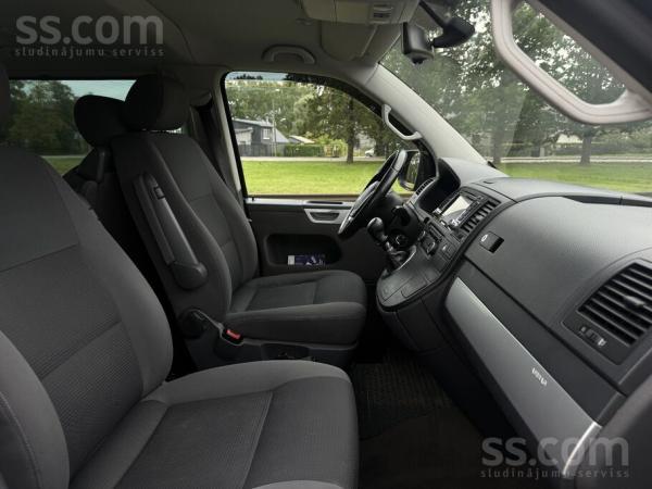 Brūns Volkswagen Multivan 2011 Jelgava, ar dzinēja tilpumu 2.00 L un nobraukumu 275 tūkst. km par 13500 €, foto 10 vietnē AUTOMOTO.COM.LV