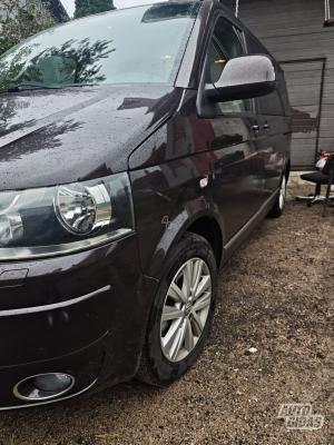 Brūns Volkswagen Multivan 2011 Vievis, ar dzinēja tilpumu 2.00 L un nobraukumu 381 tūkst. km par 16000 €, foto 8 vietnē AUTOMOTO.COM.LV