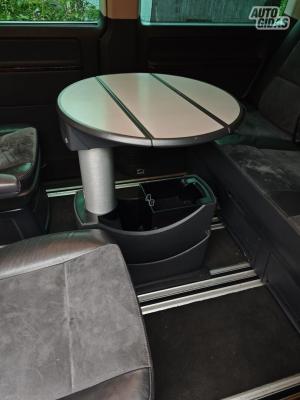 Brūns Volkswagen Multivan 2011 Vievis, ar dzinēja tilpumu 2.00 L un nobraukumu 381 tūkst. km par 16000 €, foto 11 vietnē AUTOMOTO.COM.LV