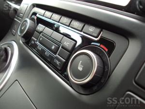 Brūns Volkswagen Multivan 2012 Rīga, ar dzinēja tilpumu 2.00 L un nobraukumu 200 tūkst. km par 19000 €, foto 10 vietnē AUTOMOTO.COM.LV