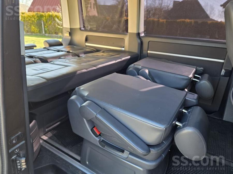 Brūns Volkswagen Multivan 2012 Jelgava, ar dzinēja tilpumu 2.00 L un nobraukumu 0 tūkst. km par 16750 €, foto 4 vietnē AUTOMOTO.COM.LV
