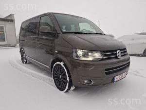 Brūns Volkswagen Multivan 2014 Talsi, ar dzinēja tilpumu 2.00 L un nobraukumu 197 tūkst. km par 17800 €, foto 2 vietnē AUTOMOTO.COM.LV