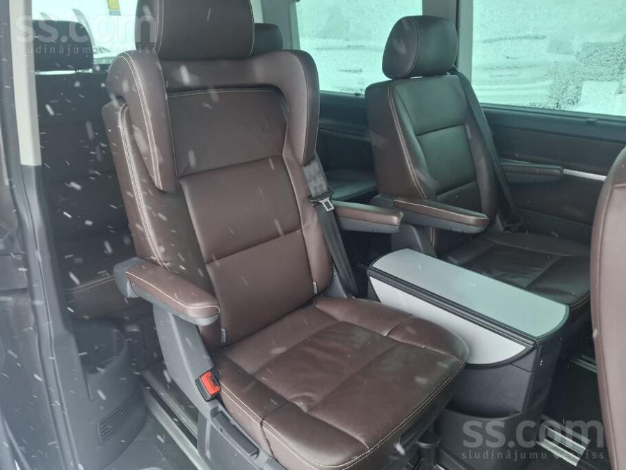 Brūns Volkswagen Multivan 2014 Talsi, ar dzinēja tilpumu 2.00 L un nobraukumu 197 tūkst. km par 17800 €, foto 18 vietnē AUTOMOTO.COM.LV