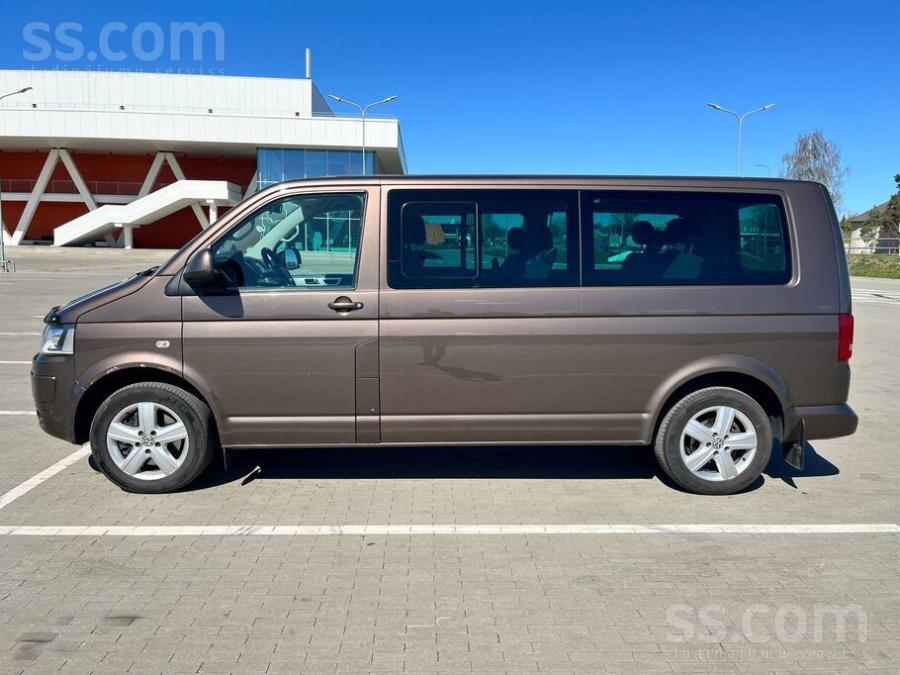 Brown Volkswagen Multivan 2014 in Rezekne, with an engine capacity of 2.00 L and mileage of 357 thousand km for 14500 €, photo 4 on AUTOMOTO.COM.LV