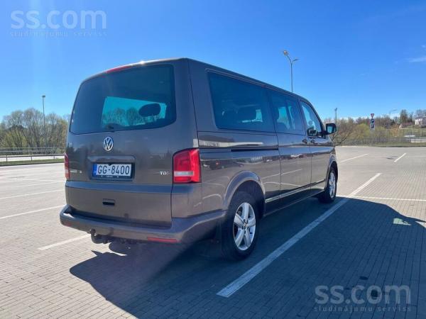 Brūns Volkswagen Multivan 2014 Rēzekne, ar dzinēja tilpumu 2.00 L un nobraukumu 357 tūkst. km par 14500 €, foto 6 vietnē AUTOMOTO.COM.LV