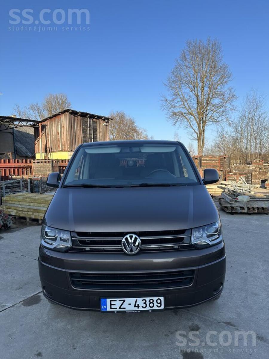 Brown Volkswagen Multivan 2014 in Rezekne, with an engine capacity of 2.00 L and mileage of 226 thousand km for 19400 €, photo 1 on AUTOMOTO.COM.LV