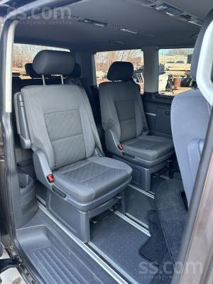 Brown Volkswagen Multivan 2014 in Rezekne, with an engine capacity of 2.00 L and mileage of 226 thousand km for 19400 €, photo 13 on AUTOMOTO.COM.LV