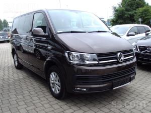 Brown Volkswagen Multivan 2015 in Riga, with an engine capacity of 2.00 L and mileage of 169 thousand km for 24500 €, photo 3 on AUTOMOTO.COM.LV