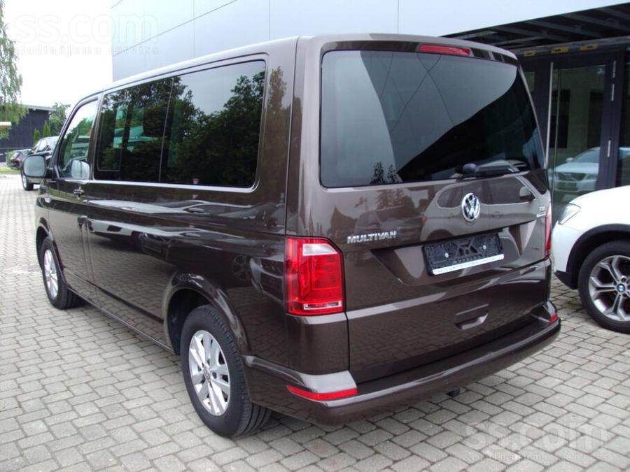 Brown Volkswagen Multivan 2015 in Riga, with an engine capacity of 2.00 L and mileage of 169 thousand km for 24500 €, photo 5 on AUTOMOTO.COM.LV