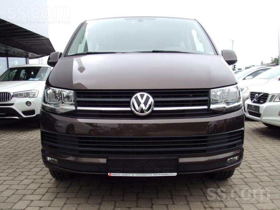 Brown Volkswagen Multivan 2015 in Riga, with an engine capacity of 2.00 L and mileage of 169 thousand km for 24500 €, photo 18 on AUTOMOTO.COM.LV