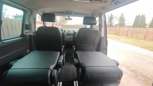 Brown Volkswagen Multivan 2016 in Maardu, with an engine capacity of 0.00 L and mileage of 205 thousand km for 20000 €, photo 7 on AUTOMOTO.COM.LV