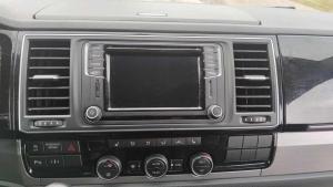 Brown Volkswagen Multivan 2016 in Maardu, with an engine capacity of 0.00 L and mileage of 205 thousand km for 20000 €, photo 25 on AUTOMOTO.COM.LV
