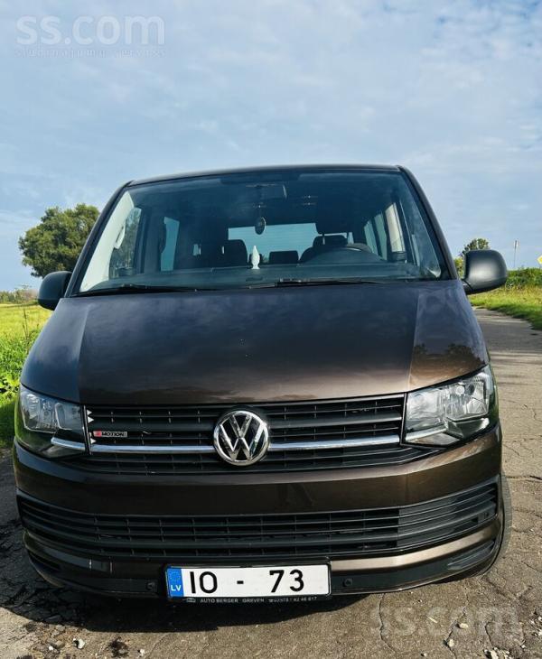 Brown Volkswagen Multivan 2016 in Daugavpils, with an engine capacity of 2.00 L and mileage of 168 thousand km for 27500 €, photo 11 on AUTOMOTO.COM.LV
