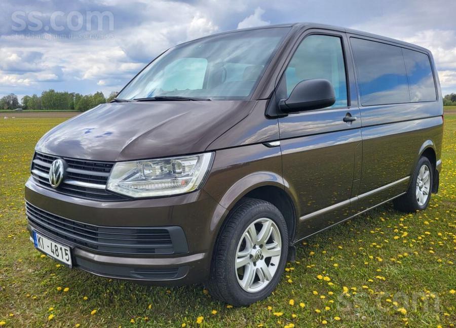Brown Volkswagen Multivan 2017 in Cesis, with an engine capacity of 2.00 L and mileage of 288 thousand km for 24000 €, photo 2 on AUTOMOTO.COM.LV