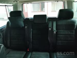 Brown Volkswagen Multivan 2017 in Liepaja, with an engine capacity of 2.00 L and mileage of 196 thousand km for 25500 €, photo 14 on AUTOMOTO.COM.LV