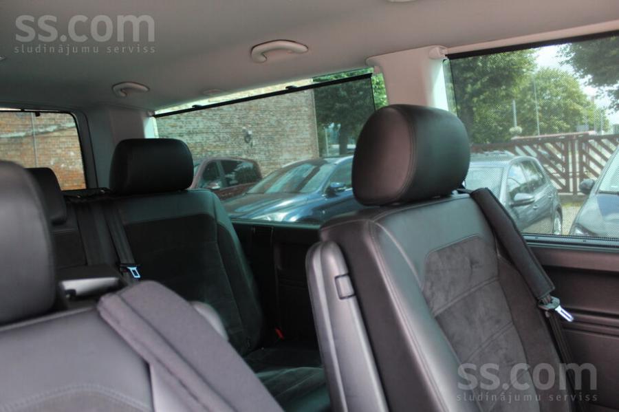 Brūns Volkswagen Multivan 2017 Liepāja, ar dzinēja tilpumu 2.00 L un nobraukumu 196 tūkst. km par 25000 €, foto 16 vietnē AUTOMOTO.COM.LV