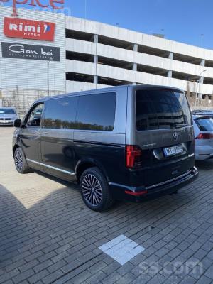 Brūns Volkswagen Multivan 2021 Rīga, ar dzinēja tilpumu 2.00 L un nobraukumu 84 tūkst. km par 49500 €, foto 4 vietnē AUTOMOTO.COM.LV