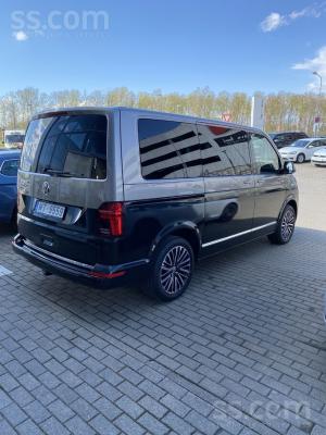 Brūns Volkswagen Multivan 2021 Rīga, ar dzinēja tilpumu 2.00 L un nobraukumu 84 tūkst. km par 49500 €, foto 5 vietnē AUTOMOTO.COM.LV
