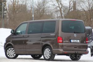 Brūns Volkswagen Multivan 2010 Tukums, ar dzinēja tilpumu 2.00 L un nobraukumu 270 tūkst. km par 16000 €, foto 5 vietnē AUTOMOTO.COM.LV