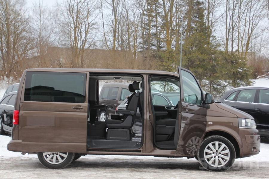 Brūns Volkswagen Multivan 2010 Tukums, ar dzinēja tilpumu 2.00 L un nobraukumu 270 tūkst. km par 16000 €, foto 17 vietnē AUTOMOTO.COM.LV