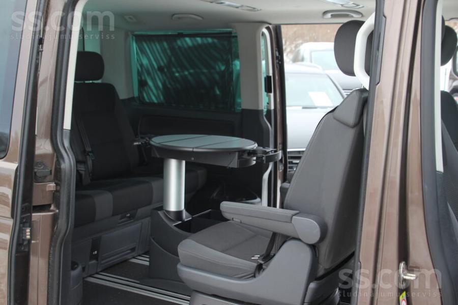 Brūns Volkswagen Multivan 2010 Tukums, ar dzinēja tilpumu 2.00 L un nobraukumu 270 tūkst. km par 16000 €, foto 28 vietnē AUTOMOTO.COM.LV
