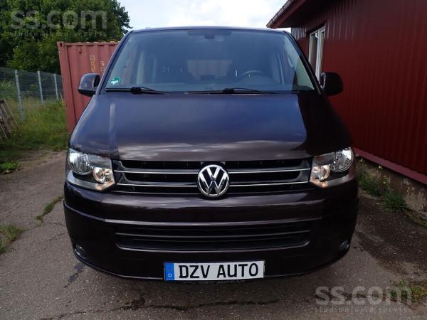 Brūns Volkswagen Multivan 2010 Liepāja, ar dzinēja tilpumu 2.00 L un nobraukumu 171 tūkst. km par 14450 €, foto 3 vietnē AUTOMOTO.COM.LV
