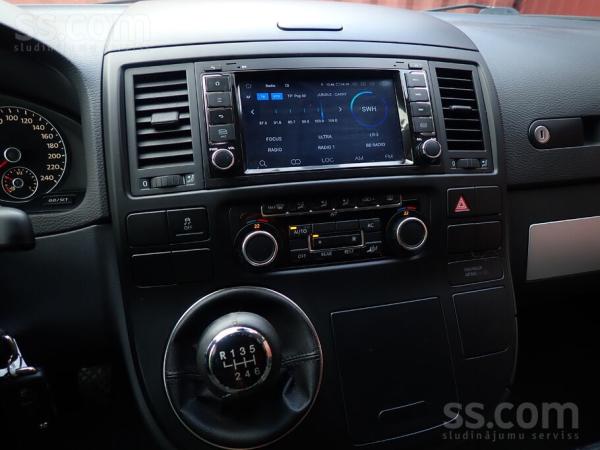Brown Volkswagen Multivan 2010 in Liepaja, with an engine capacity of 2.00 L and mileage of 171 thousand km for 14450 €, photo 10 on AUTOMOTO.COM.LV