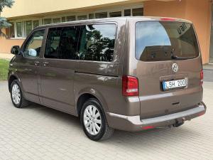 Brown Volkswagen Multivan 2010 in Kaunas, with an engine capacity of 1.97 L and mileage of 440 thousand km for 10300 €, photo 11 on AUTOMOTO.COM.LV