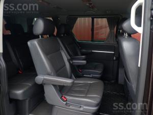 Brown Volkswagen Multivan 2010 in Liepaja, with an engine capacity of 2.00 L and mileage of 221 thousand km for 14550 €, photo 6 on AUTOMOTO.COM.LV