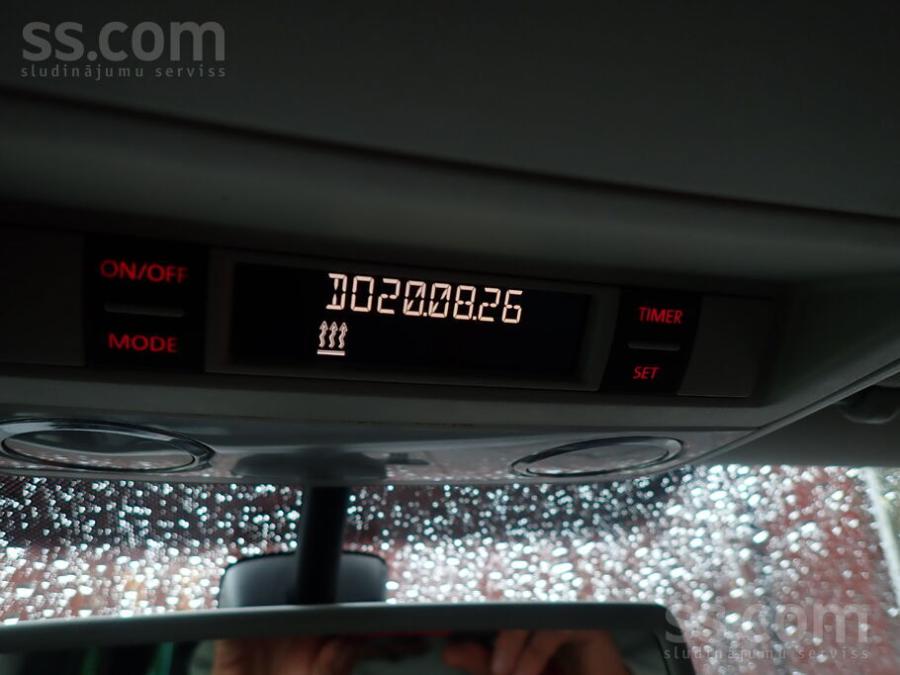 Brown Volkswagen Multivan 2010 in Liepaja, with an engine capacity of 2.00 L and mileage of 221 thousand km for 14550 €, photo 14 on AUTOMOTO.COM.LV