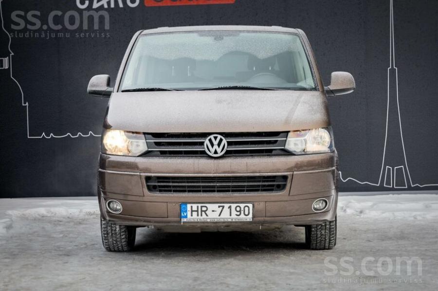 Brown Volkswagen Multivan 2011 in Riga, with an engine capacity of 2.00 L and mileage of 207 thousand km for 16990 €, photo 2 on AUTOMOTO.COM.LV
