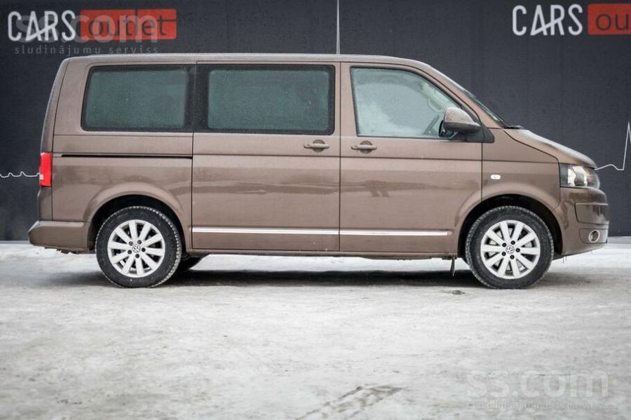 Brown Volkswagen Multivan 2011 in Riga, with an engine capacity of 2.00 L and mileage of 207 thousand km for 16990 €, photo 4 on AUTOMOTO.COM.LV