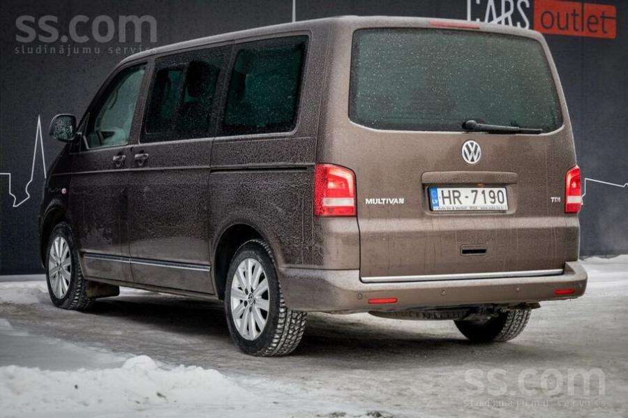 Brown Volkswagen Multivan 2011 in Riga, with an engine capacity of 2.00 L and mileage of 207 thousand km for 16990 €, photo 7 on AUTOMOTO.COM.LV
